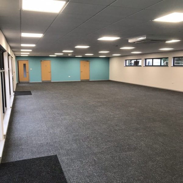 Sizeable New School Building In Leicestershire